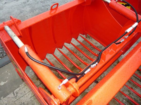 NC Shear Grabs for sale for sale in Co. Cork for €undefined on DoneDeal