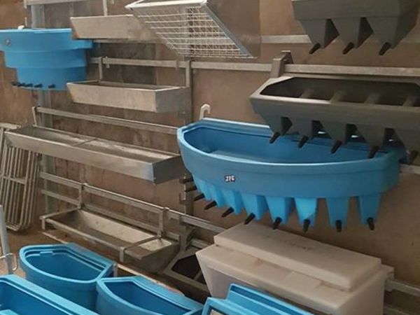 Field troughs, clip on, sheep, plastic -all types for sale in Co ...