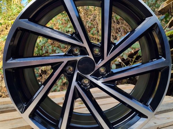 18” Spielberg alloys & tyres for sale in Dublin for €679 on DoneDeal