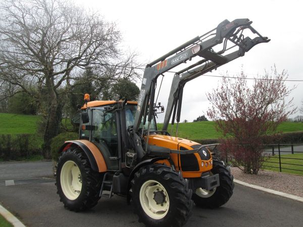 Renault Tractors Ads For Sale in Ireland | DoneDeal