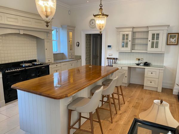 dresser | 182 Kitchen Ads For Sale in Ireland | DoneDeal