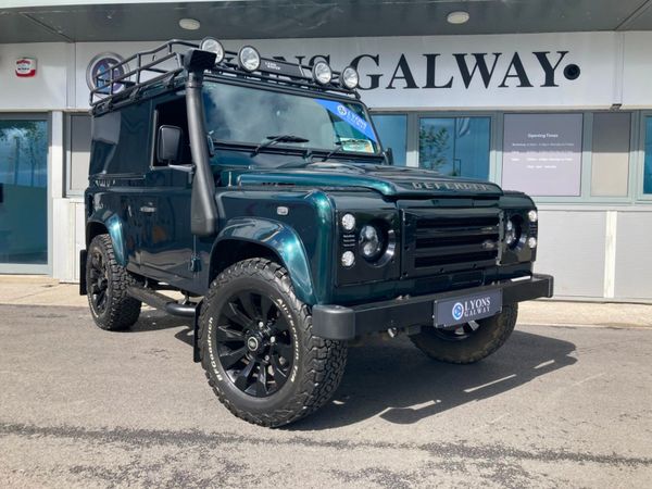 Land Rover Defender | 2,790 All Sections Ads For Sale in Ireland | DoneDeal