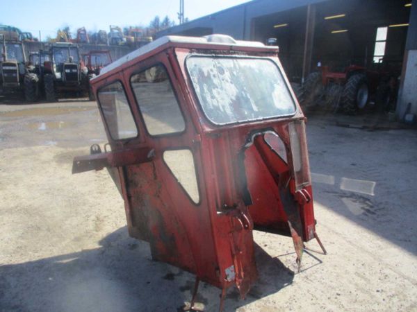 Massey Ferguson Tractors Ads For Sale in Ireland | DoneDeal