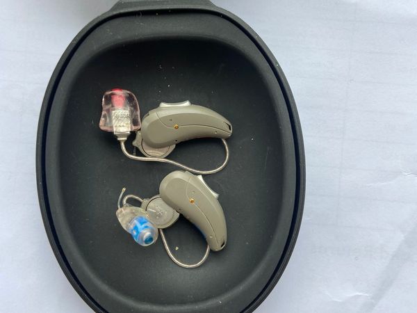 Specsavers Advance RIC digital hearing aids. for sale in Mayo for €300 ...