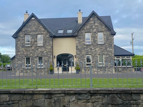 Houses Ads For Sale in Ireland | DoneDeal