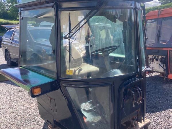 John Deere SG2 Cab for sale in Monaghan for €2,850 on DoneDeal