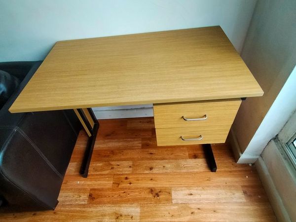 desk | 1,203 Furniture & Interiors Ads For Sale in Ireland | DoneDeal