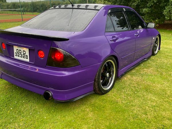 Lexus is200 | 86 Ads in Cars For Sale in Ireland | DoneDeal