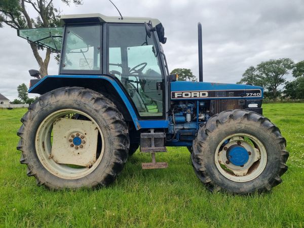 New Holland Tractors Ads For Sale in Ireland | DoneDeal