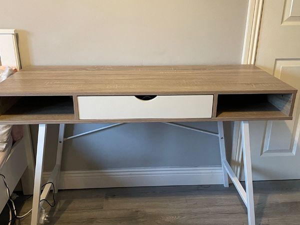 DESK | 1,835 All Sections Ads For Sale in Ireland | DoneDeal