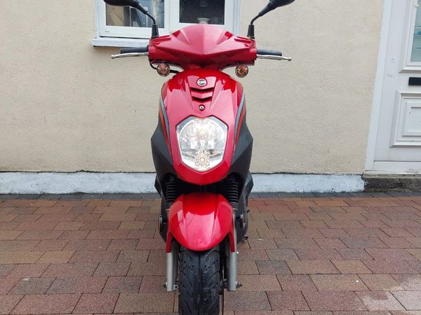 SYM Simply 2020 - Moped - Red - 50cc for sale in Dublin for €1,500 on ...