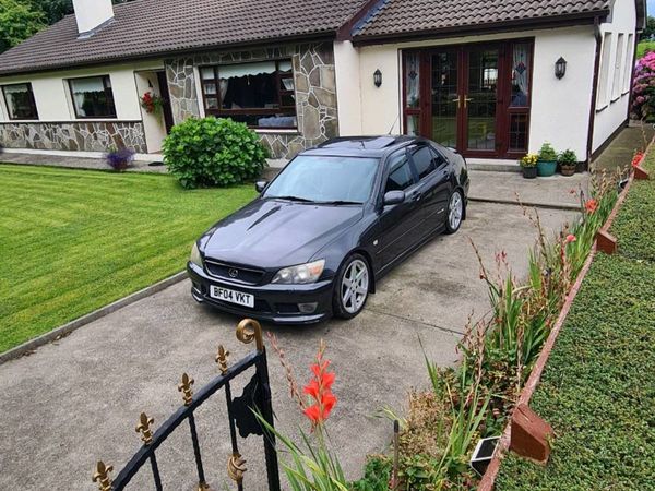 Lexus is200 | 62 Ads in Cars For Sale in Ireland | DoneDeal