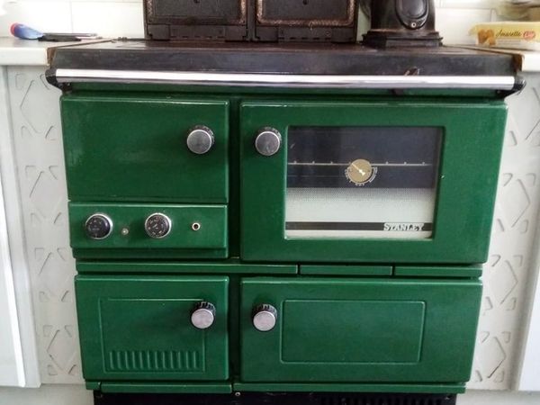 Stanley oil cooker for sale in Kilkenny for €750 on DoneDeal