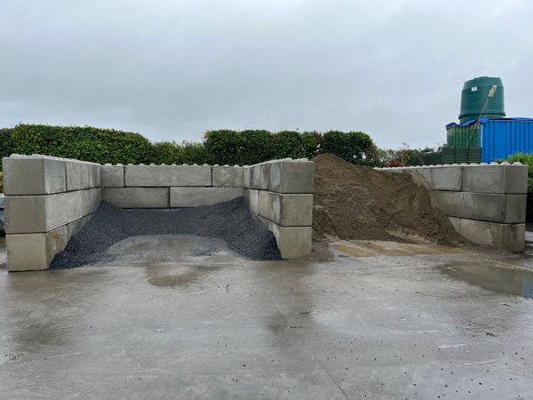 Tonne blocks for sale in Co. Dublin for €60 on DoneDeal
