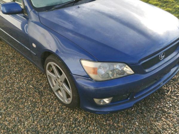 Lexus is200 | 62 Ads in Cars For Sale in Ireland | DoneDeal