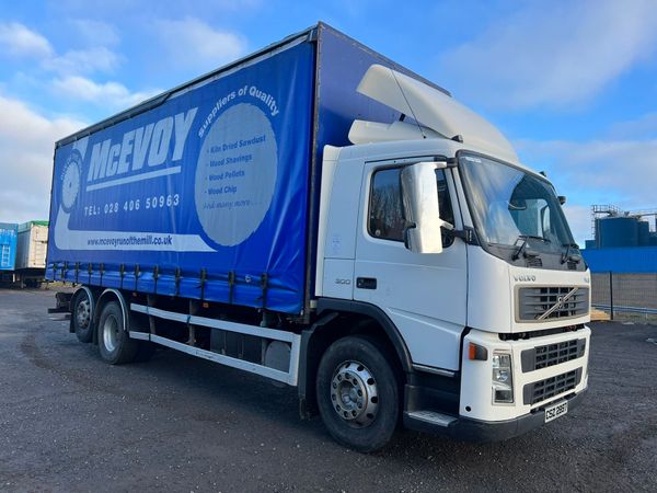 2005 Volvo FM9 300 6x2 Rigid Moffett Lorry for sale in Down for £6,000 ...