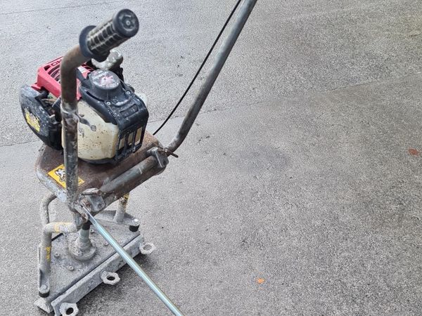 Concrete vibrating screed motor unit for sale in Co. Cavan for €695 on ...