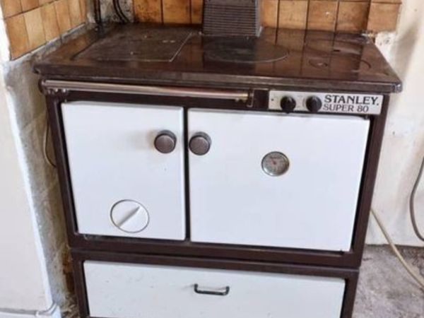 stanley super star solid fuel ranges | 42 All Sections Ads For Sale in ...