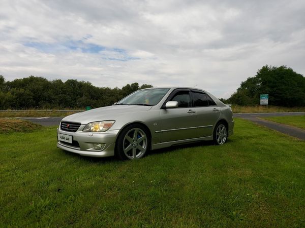 Lexus is200 | 54 Ads in Cars For Sale in Ireland | DoneDeal