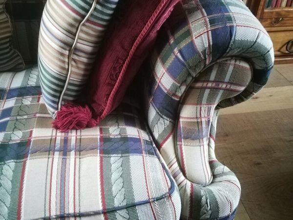 SOFA | 8,951 All Sections Ads For Sale in Ireland | DoneDeal
