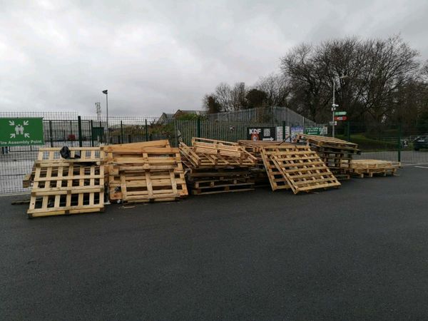 pallets for free | 860 All Sections Ads For Sale in Ireland | DoneDeal