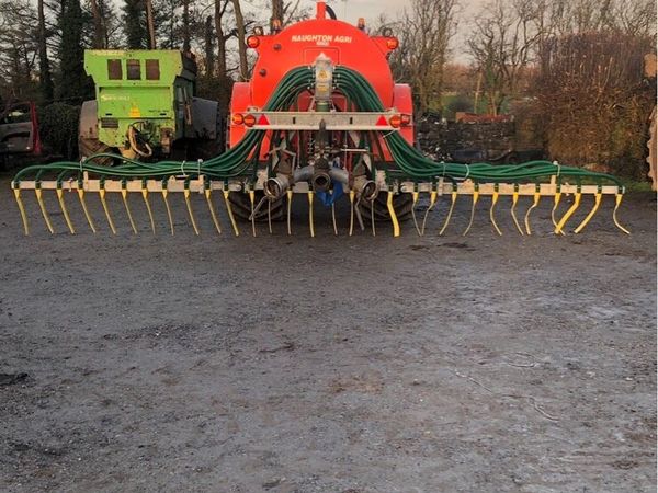 Tanker and rear discharge for hire for sale in Co. Galway for €200 on ...