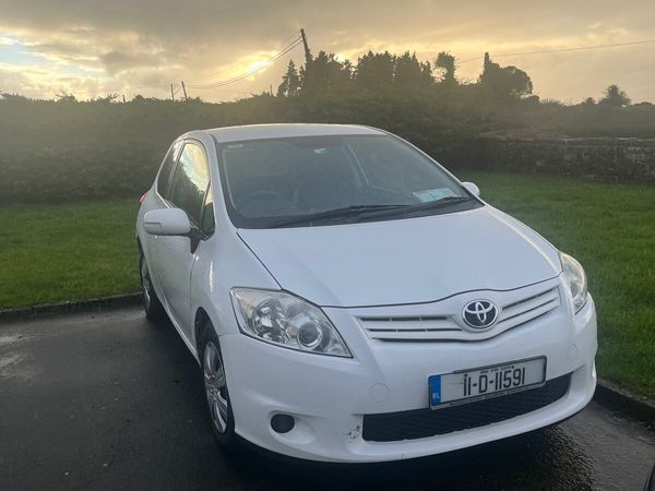 Toyota Auris Commercials For Sale in Ireland | DoneDeal