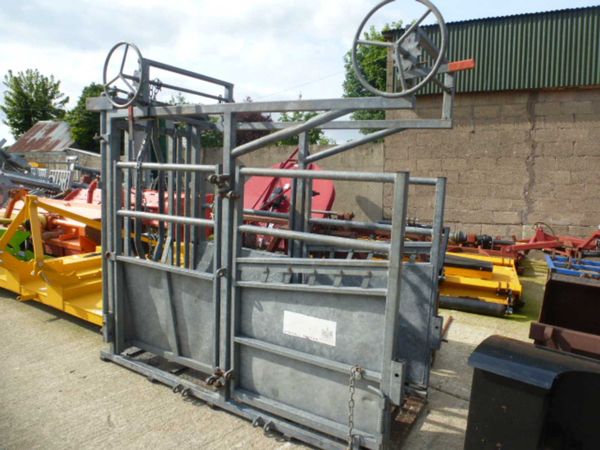 McConnel PA8 back actor digger for sale in Co. Tyrone for £3,250 on ...
