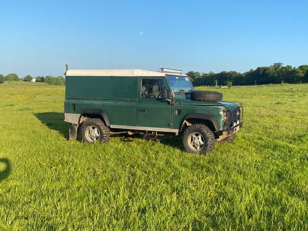 LAND ROVER Defender Cars For Sale in Ireland | DoneDeal