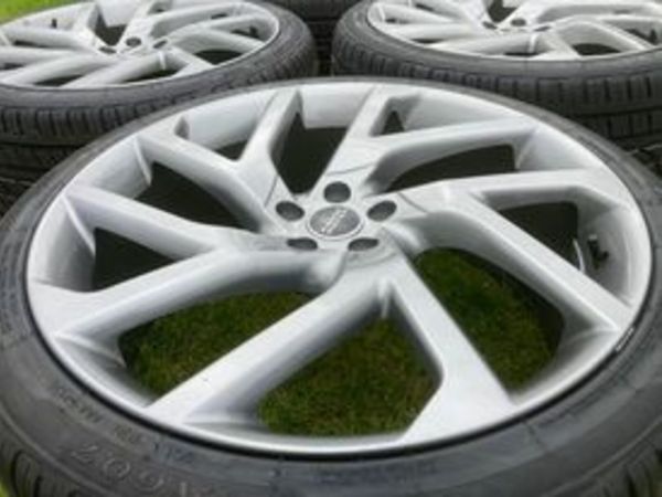 22" Genuine RANGE ROVER SPORT SVR Alloys for sale in Co. Derry for £ ...