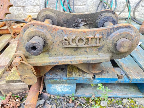 Hitachi ex60 hitch 45 mil pin for sale in Co. Kildare for €250 on DoneDeal