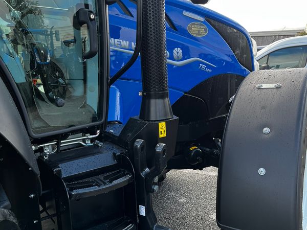 New Holland T5.120 Dynamic Command *NEW* for sale in Co. Offaly for ...