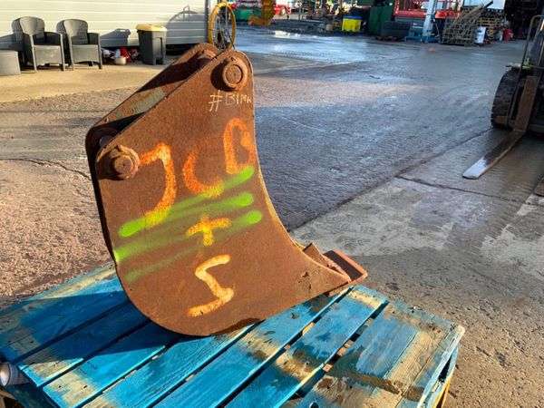 8" JCB TILE DRAIN BUCKET.......45mm PINS....131mh. for sale in Co ...