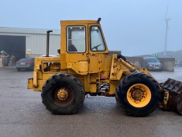 CAT 910 LOADER for sale in Co. Cork for €9,000 on DoneDeal