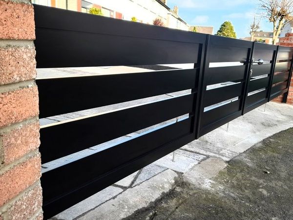 Side Gate for sale in Co. Dublin for €900 on DoneDeal