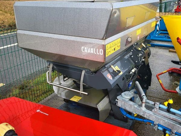 CAVALLO C503N FERTILISER SPRADER for sale in Co. Donegal for €undefined ...