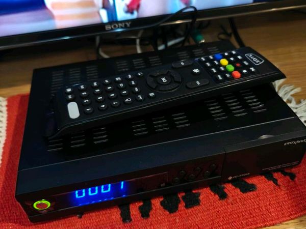 HD Walker Saorview digital receiver for sale in Co. Cork for €60 on ...