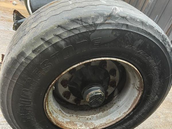 Super Single Axle for sale in Co. Galway for €400 on DoneDeal