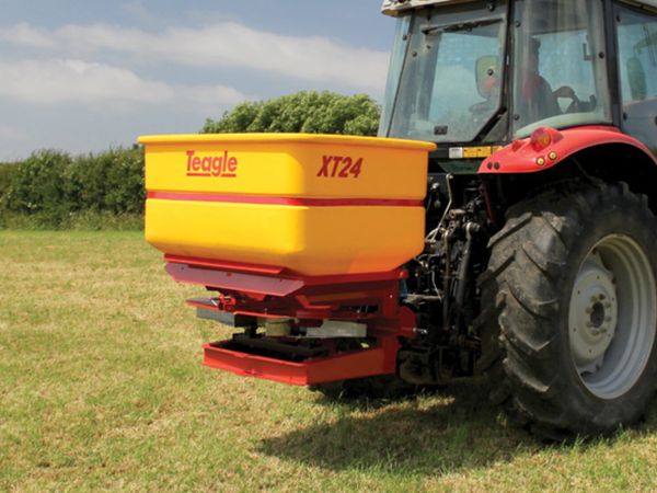 New Teagle Twin Disc Fertiliser Spreaders. for sale in Co. Clare for €1 on DoneDeal