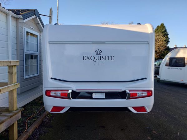 NEW LMC 685 VIP EXQUISITE 5/6 BERTH LUX CARAVAN for sale in Co ...