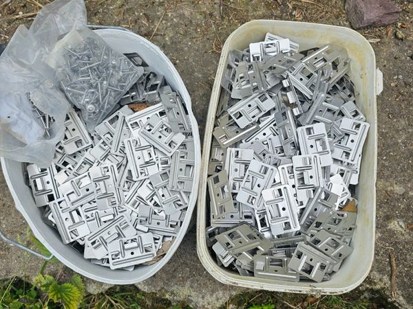 Cedral cladding clips for sale in Co. Tipperary for €300 on DoneDeal