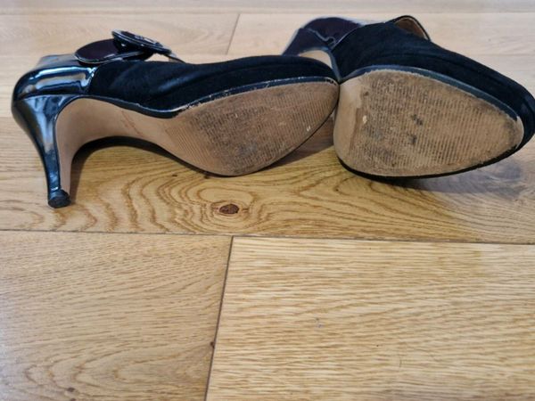 Clarks shoes for sale in Co. Galway for €20 on DoneDeal