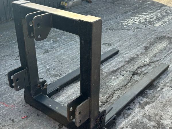 Fork Lift to suit 3 Point Linkage for sale in Co. Galway for €1,000 on ...