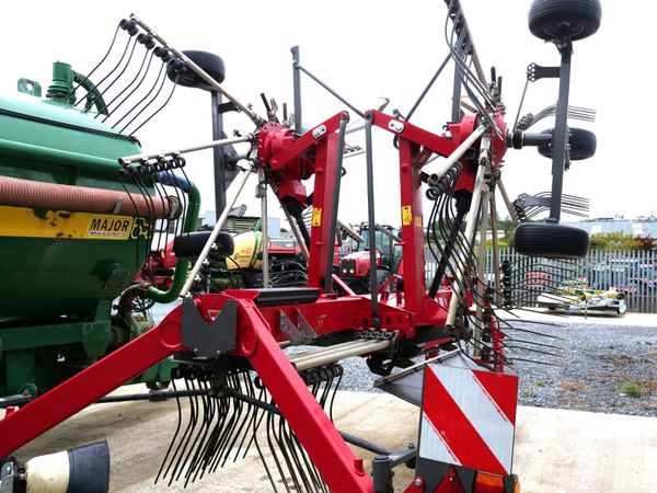 MASSEY FERGUSON 662 RAKE for sale in Co. Clare for €20,000 on DoneDeal
