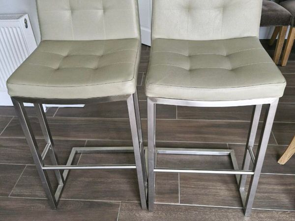 2 kitchen stools 25 each for sale in Co. Limerick for €50 on DoneDeal