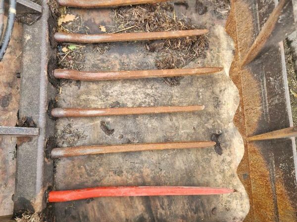 Rossmore Silage Grab for sale in Co. Kildare for €500 on DoneDeal