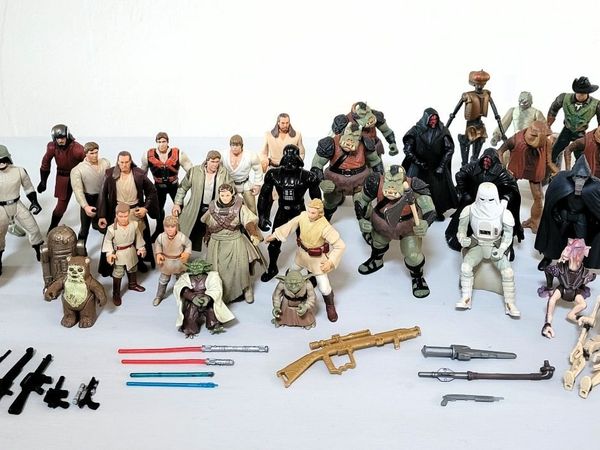 1998 star wars figures store