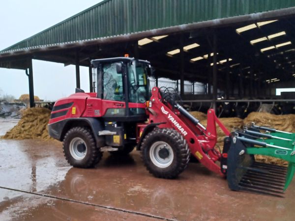 NEW V120 Yanmar Compact loading Shovels for sale in Co. Cork for € ...