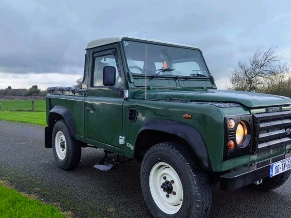 Land Rover Defender Cars For Sale in Ireland | DoneDeal