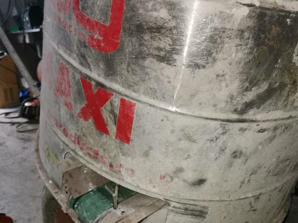 Cubicle Lime spreader for sale in Co. Cork for €1,900 on DoneDeal